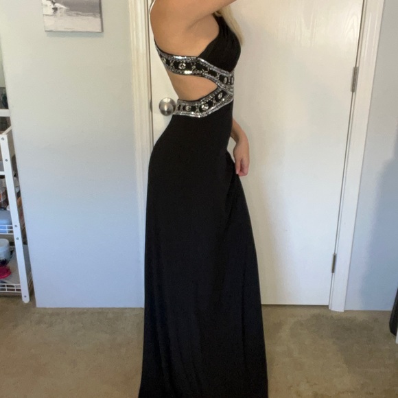 Hailey Logan | Dresses | Hailey Logan Formal Prom Gown | Poshmark